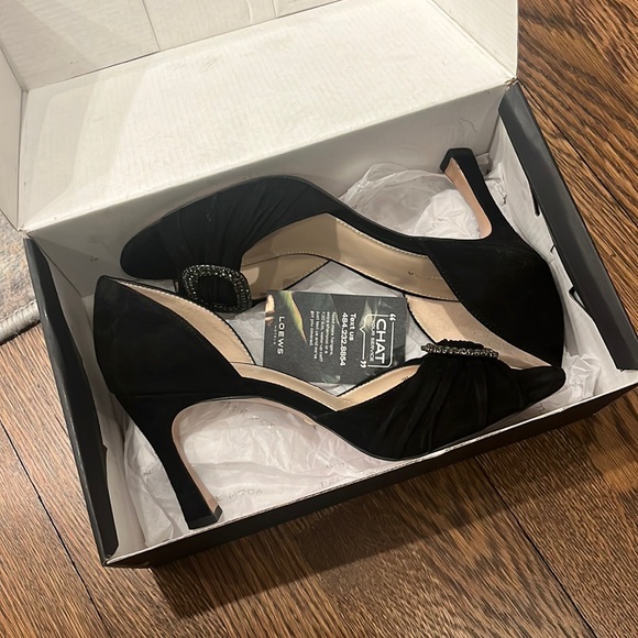Pelle Moda | Shoes | Pelle Moda Dorsay Cry Buckle Heels | Poshmark